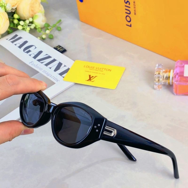 Low-cost Louis Vuitton Sunglasses