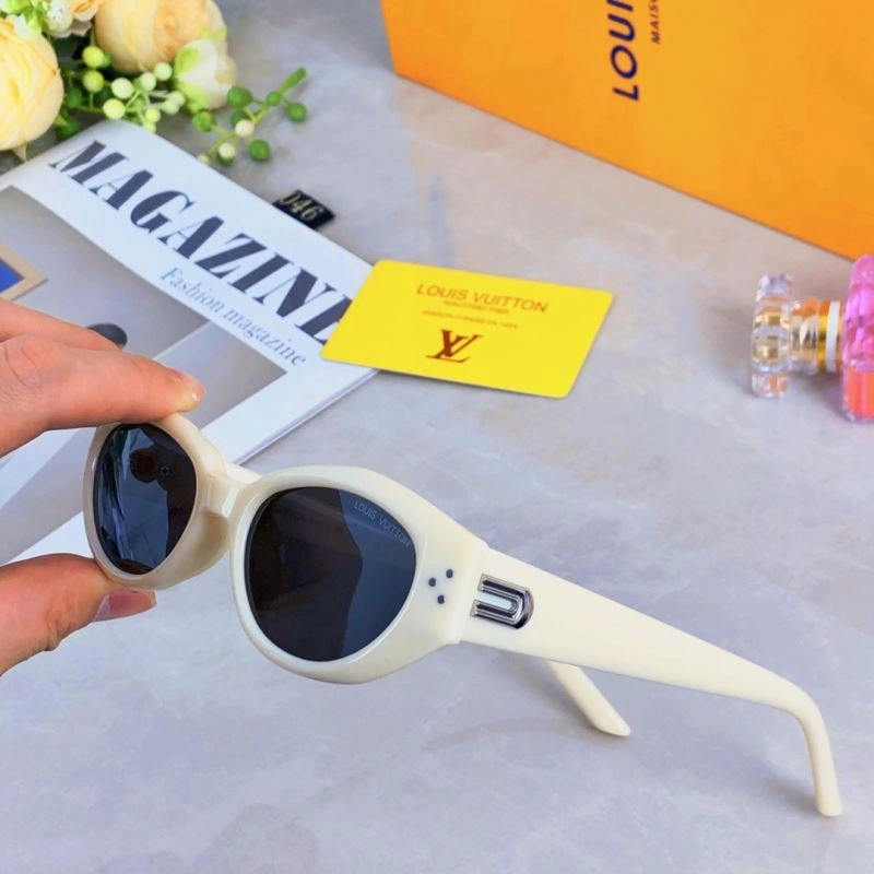 Low-cost Louis Vuitton Sunglasses