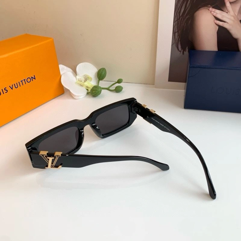 Authentic Louis Vuitton Sunglasses
