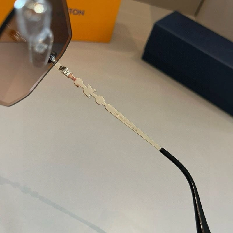 Bargain Louis Vuitton Sunglasses