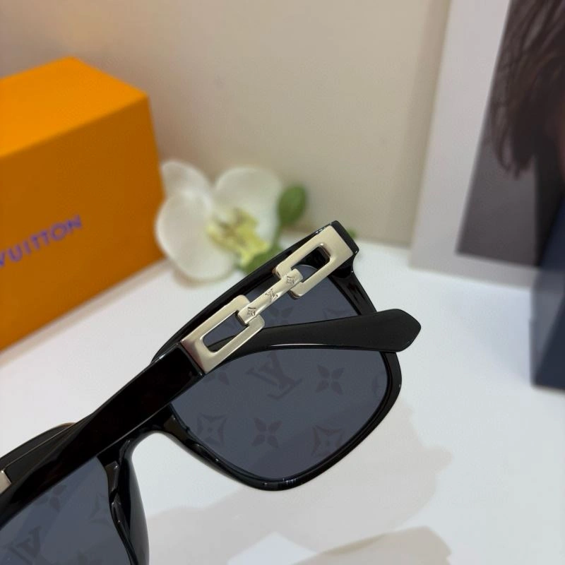 Indistinguishable Louis Vuitton Sunglasses