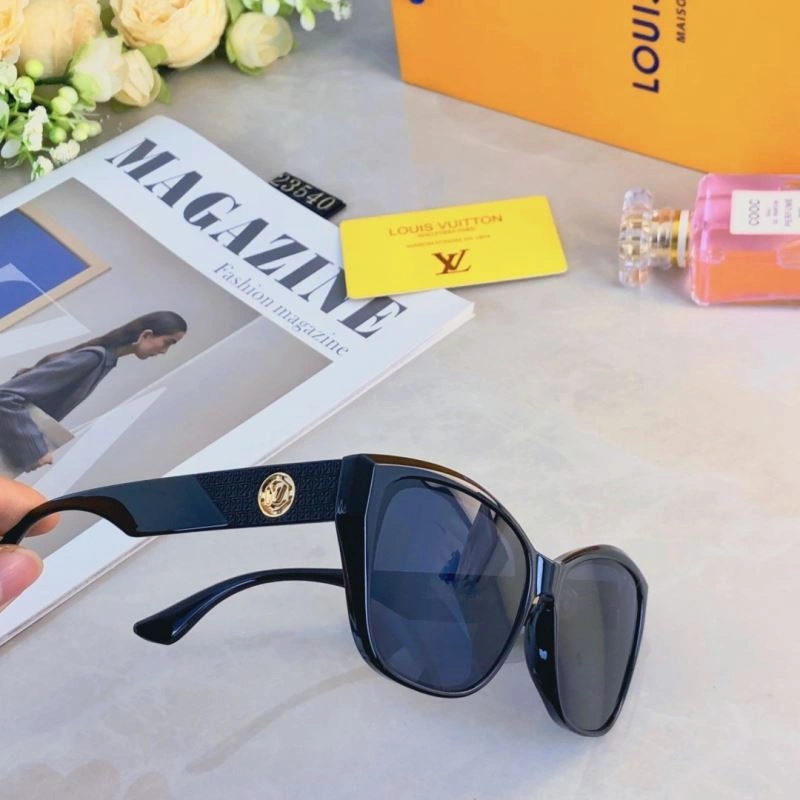 Top match Louis Vuitton Sunglasses