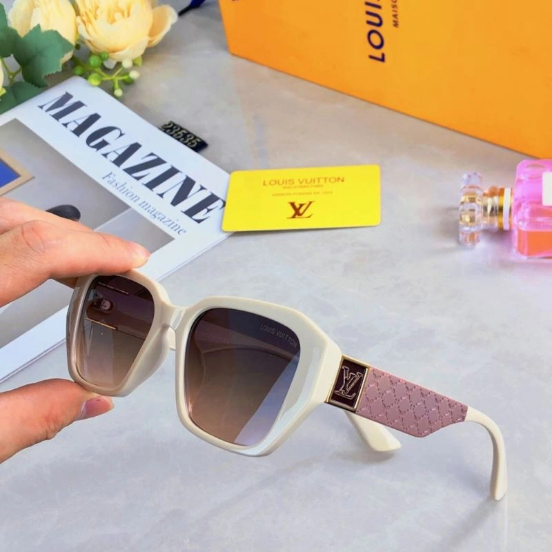 Exact replica Louis Vuitton Sunglasses