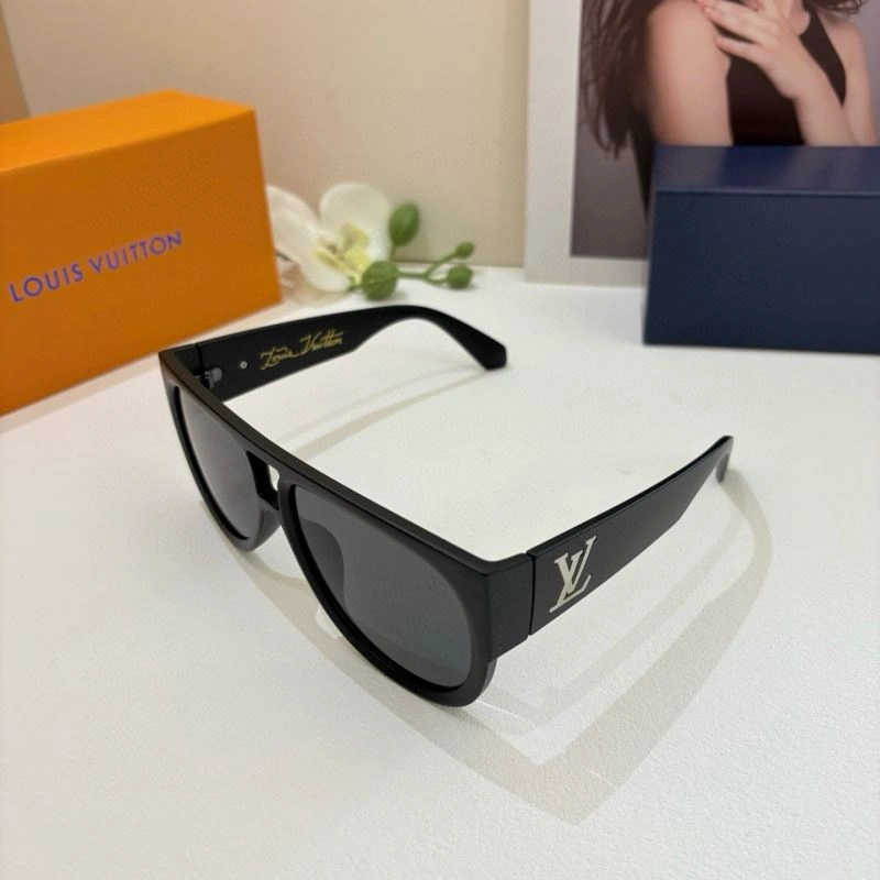Top mirror Louis Vuitton Sunglasses