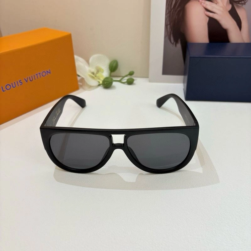 Top mirror Louis Vuitton Sunglasses