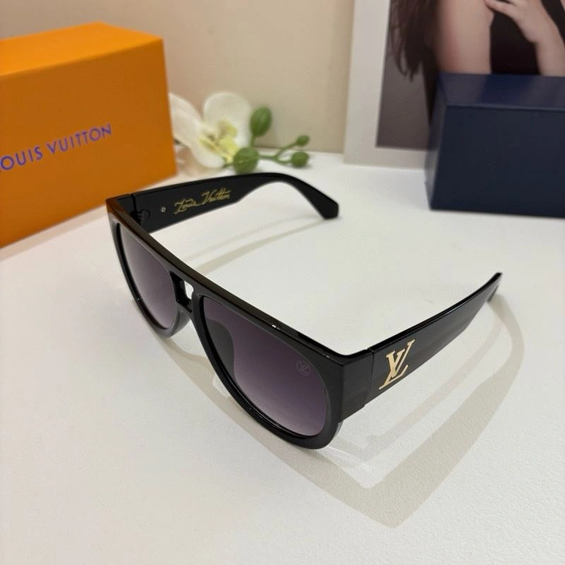 Mirror quality Louis Vuitton Sunglasses