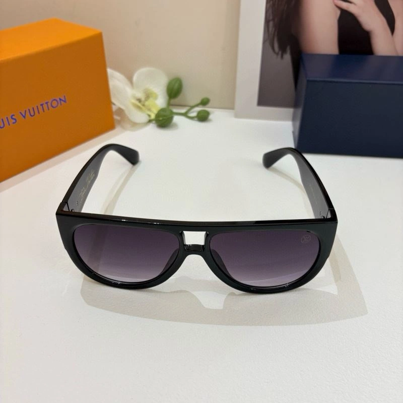 Mirror quality Louis Vuitton Sunglasses