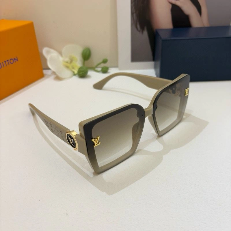 Top match Louis Vuitton Sunglasses