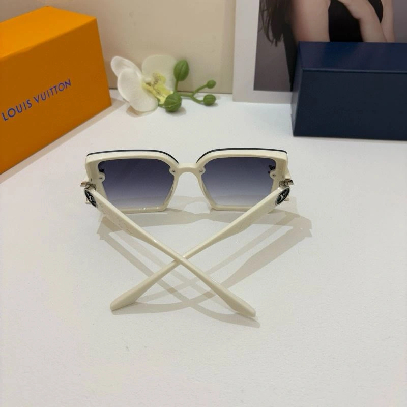 Indistinguishable Louis Vuitton Sunglasses
