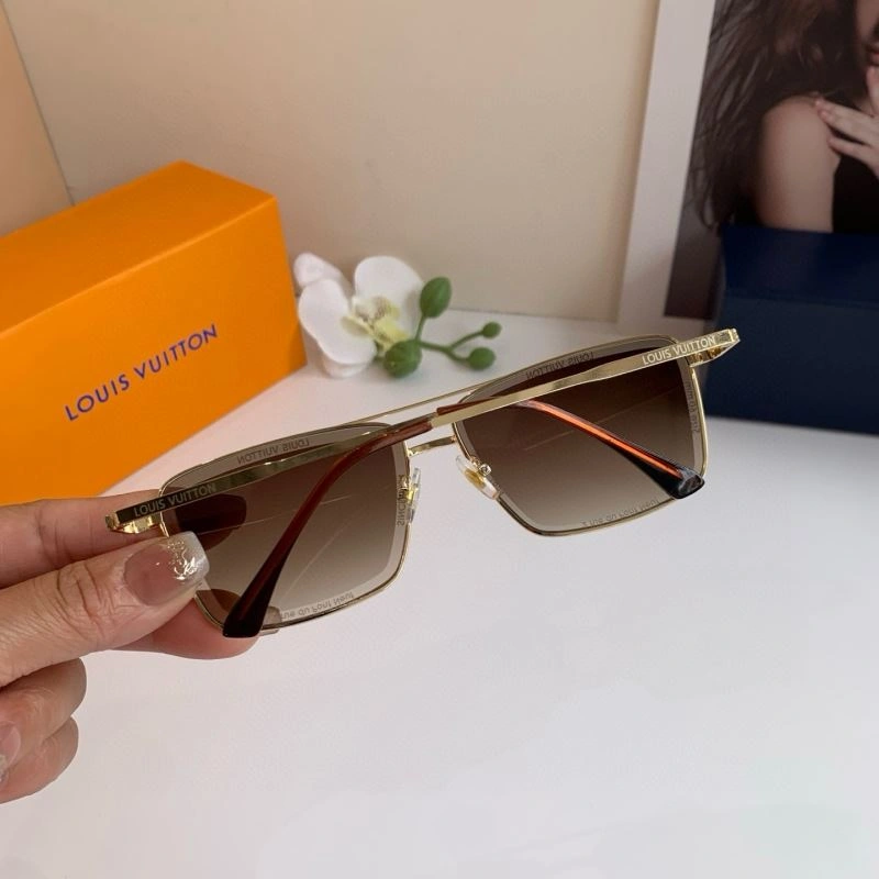 Top mirror Louis Vuitton Sunglasses
