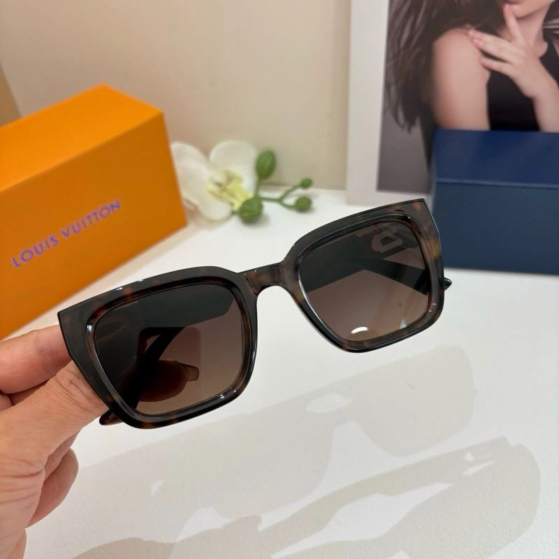 Perfect replica Louis Vuitton Sunglasses