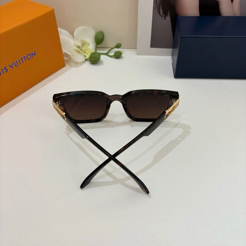 Perfect replica Louis Vuitton Sunglasses
