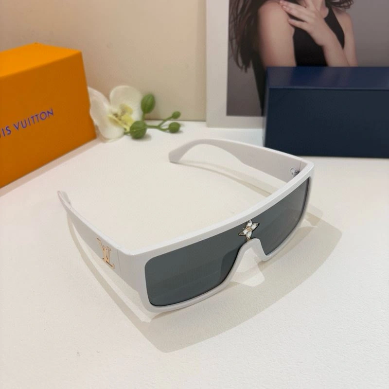 Factory-made Louis Vuitton Sunglasses