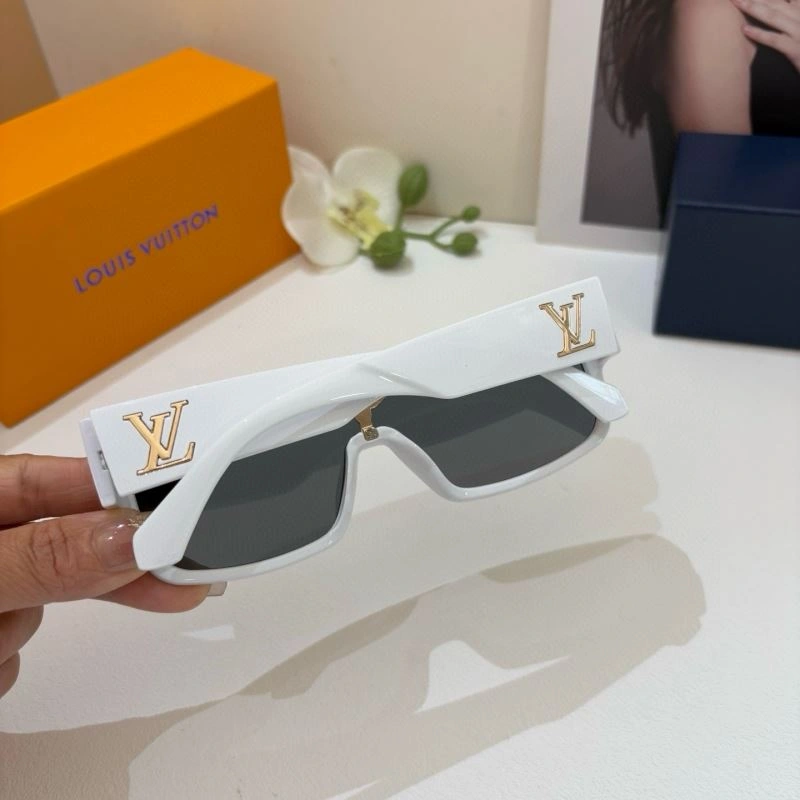 Factory-made Louis Vuitton Sunglasses
