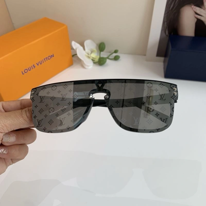 Mirror quality Louis Vuitton Sunglasses