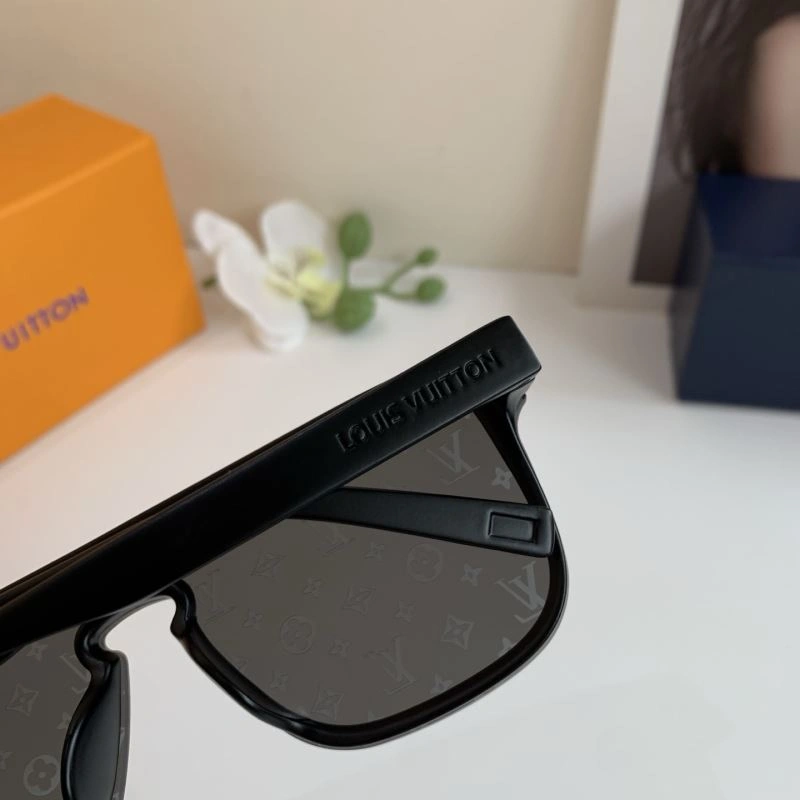 Mirror quality Louis Vuitton Sunglasses