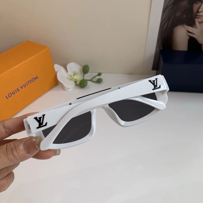 Low-cost Louis Vuitton Sunglasses