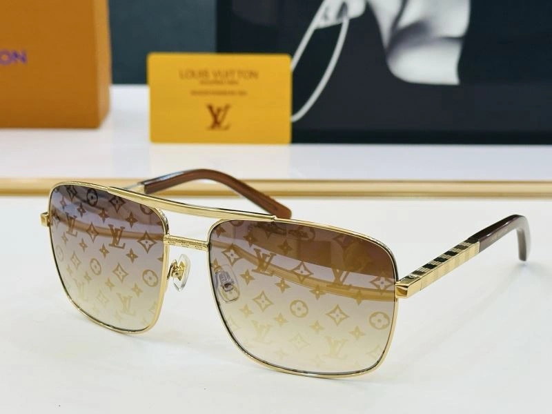 Accurate model Louis Vuitton Sunglasses