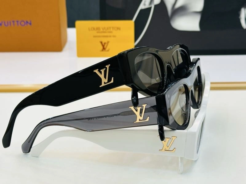 Top mirror Louis Vuitton Sunglasses