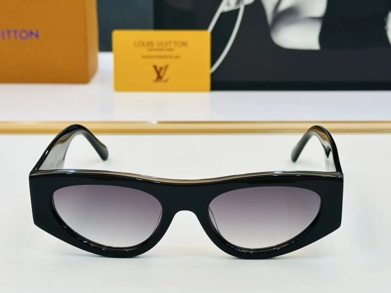 Top mirror Louis Vuitton Sunglasses