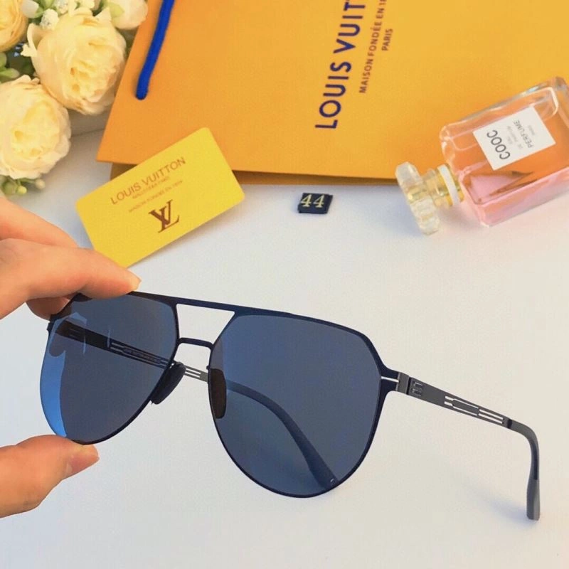 Mirror quality Louis Vuitton Sunglasses