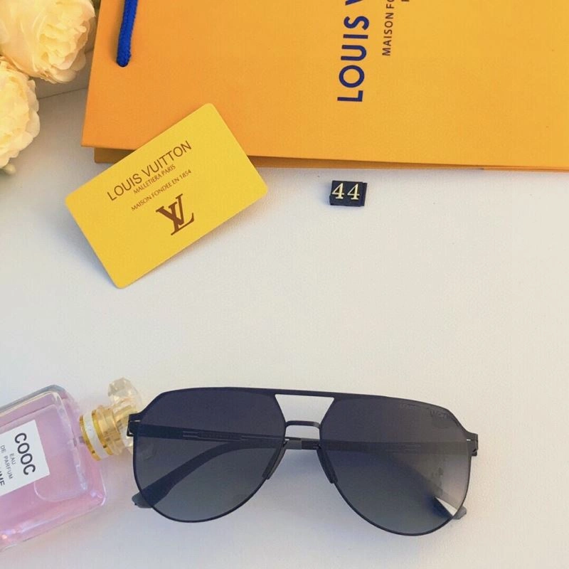 Mirror quality Louis Vuitton Sunglasses