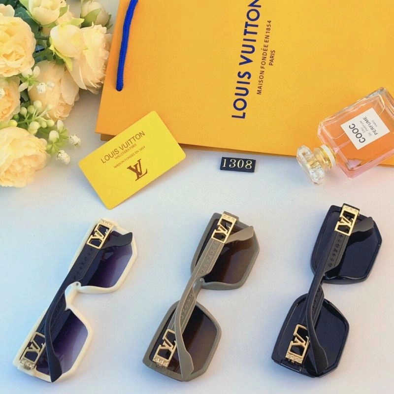 Exact replica Louis Vuitton Sunglasses