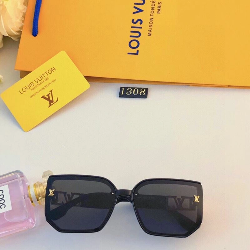 Exact replica Louis Vuitton Sunglasses