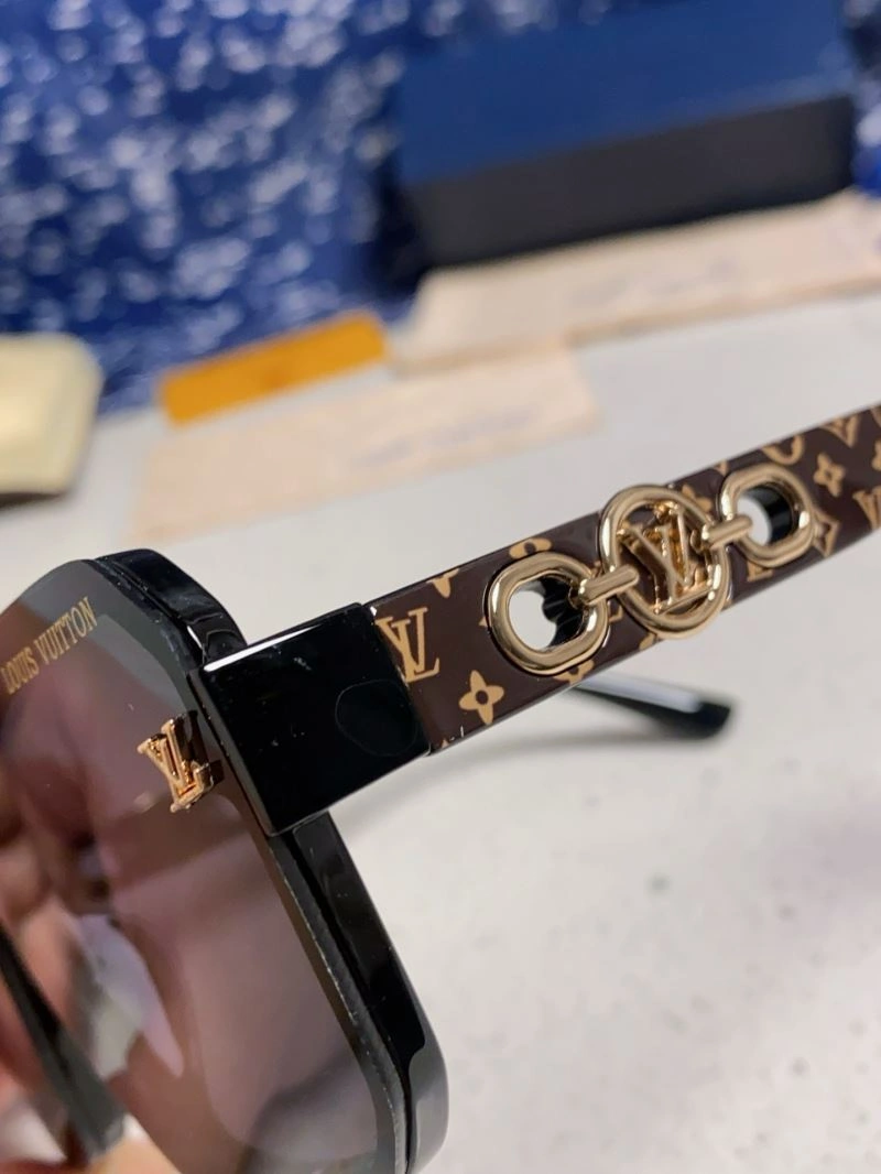Indistinguishable Louis Vuitton Sunglasses