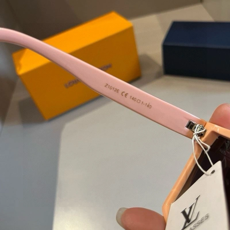 High fidelity Louis Vuitton Sunglasses