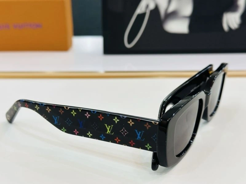 Top mirror Louis Vuitton Sunglasses