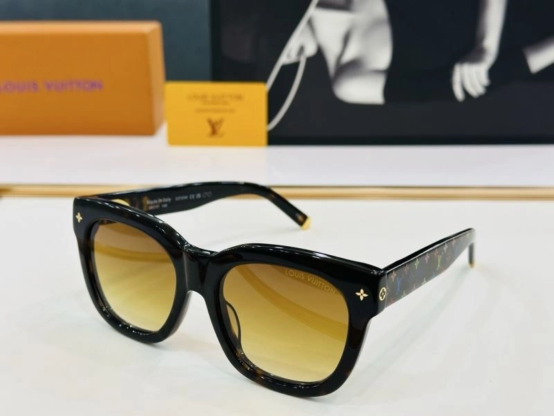 Top mirror Louis Vuitton Sunglasses