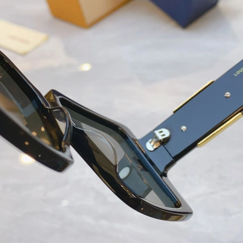 Perfect replica Louis Vuitton Sunglasses