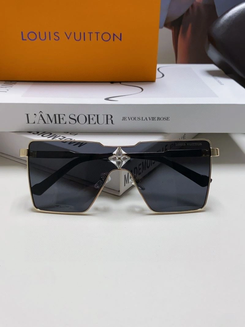 Exact replica Louis Vuitton Sunglasses