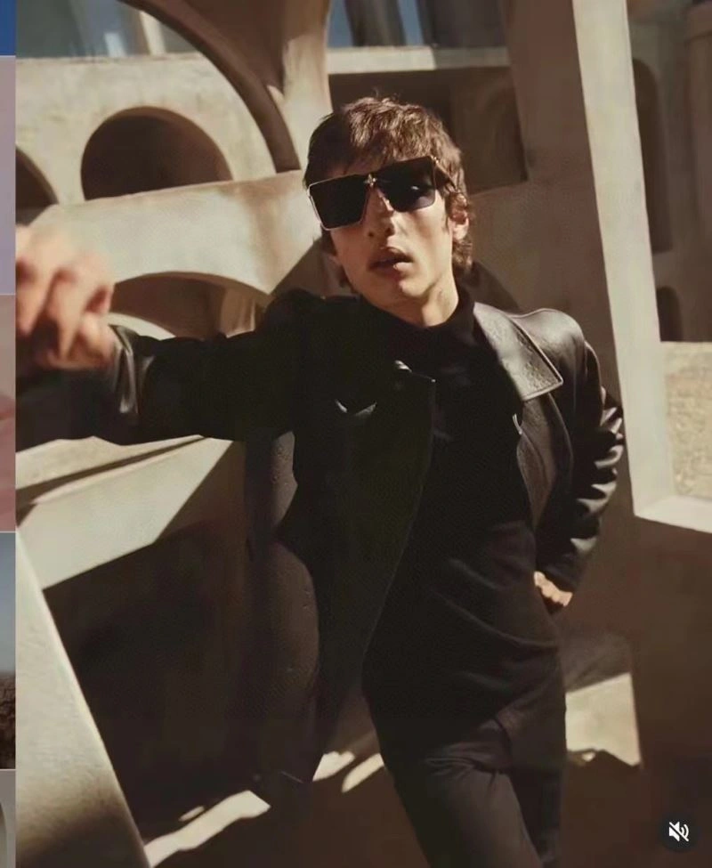 Exact replica Louis Vuitton Sunglasses