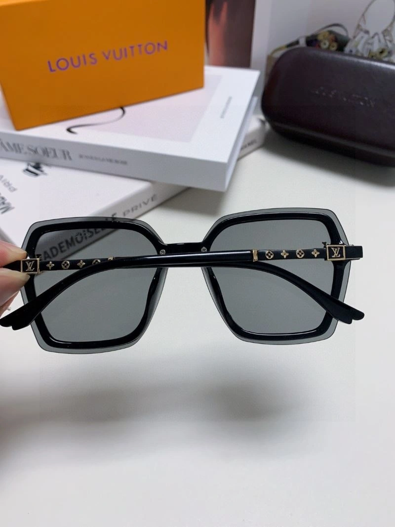 Precise copy Louis Vuitton Sunglasses