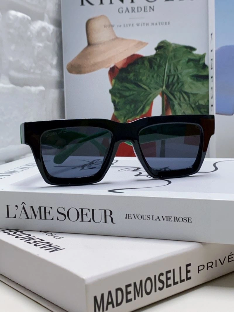 Low-cost Louis Vuitton Sunglasses