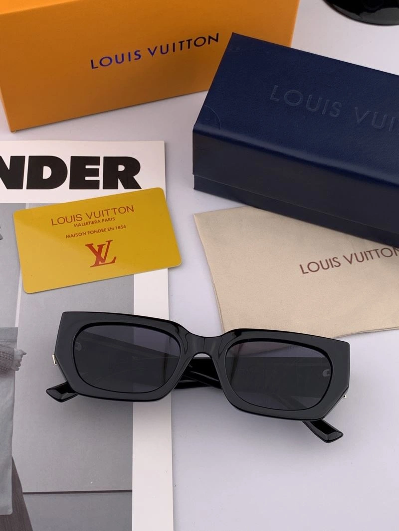 Top mirror Louis Vuitton Sunglasses