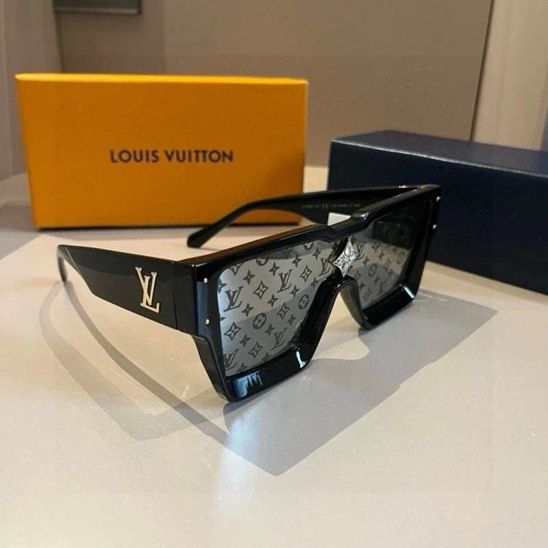 Brand-authenticated Louis Vuitton Sunglasses