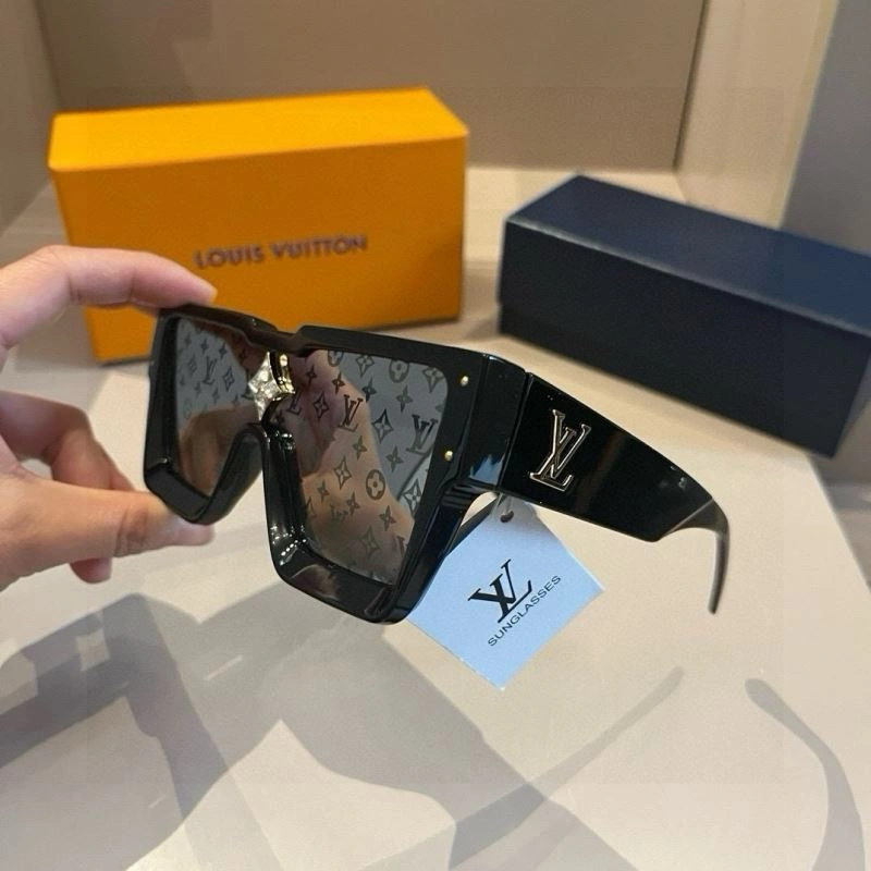 Brand-authenticated Louis Vuitton Sunglasses