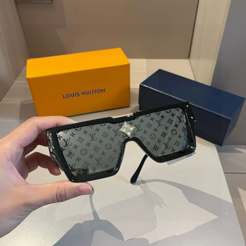 Brand-authenticated Louis Vuitton Sunglasses