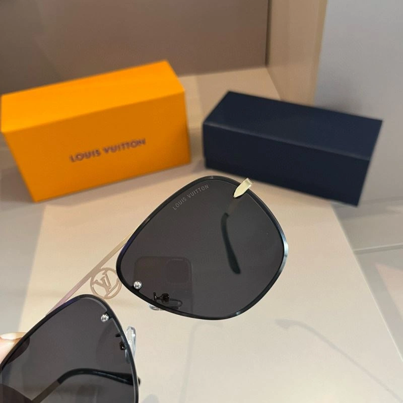 Brand-authenticated Louis Vuitton Sunglasses
