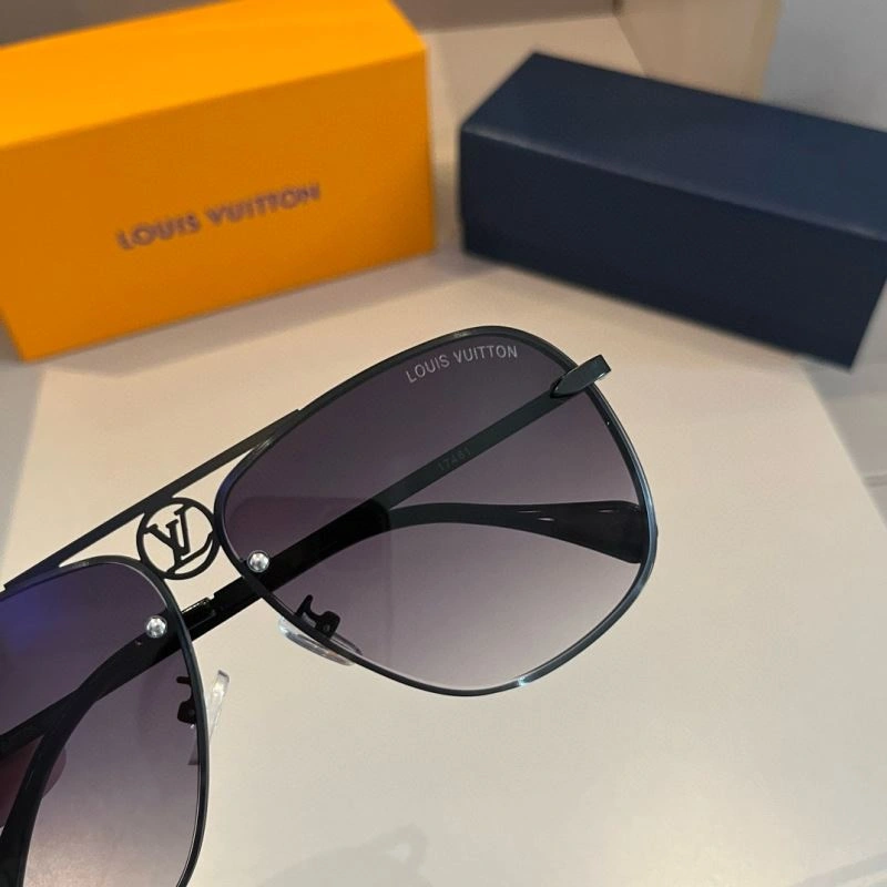 Mirror quality Louis Vuitton Sunglasses