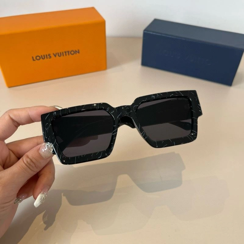 Reasonably priced Louis Vuitton Sunglasses