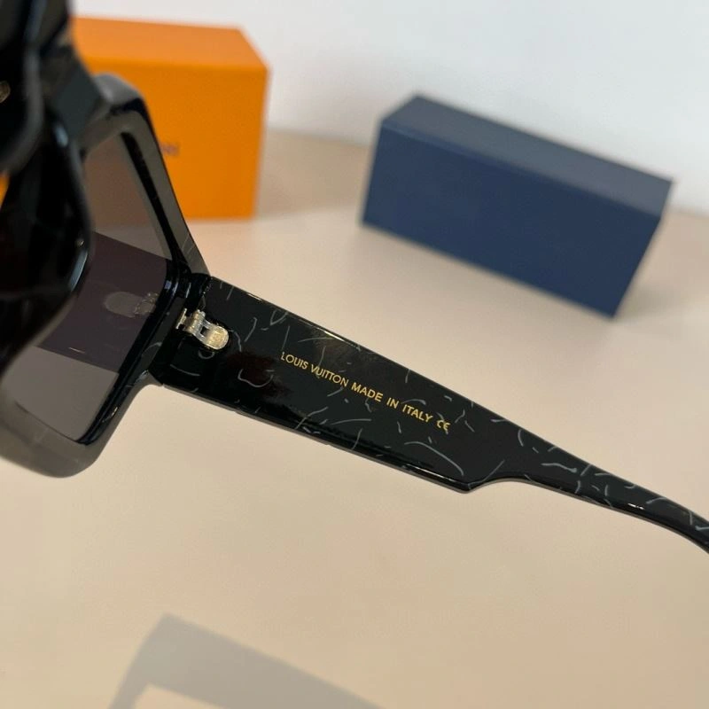 Reasonably priced Louis Vuitton Sunglasses