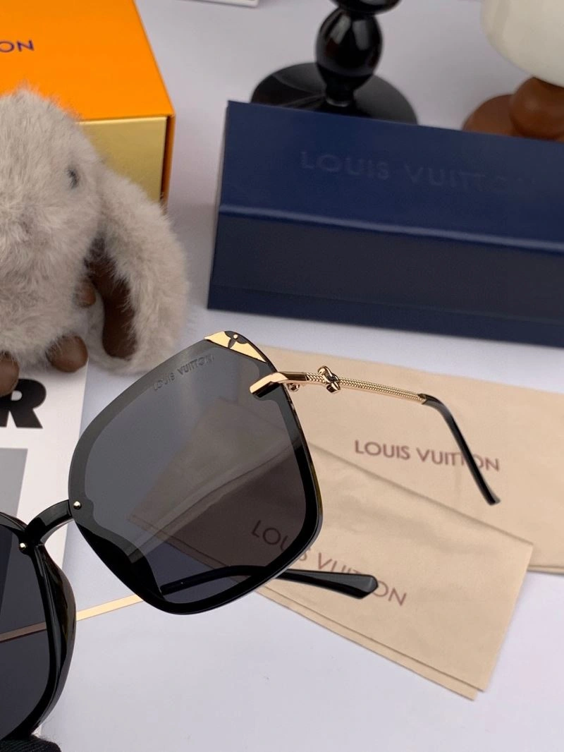 Reasonably priced Louis Vuitton Sunglasses