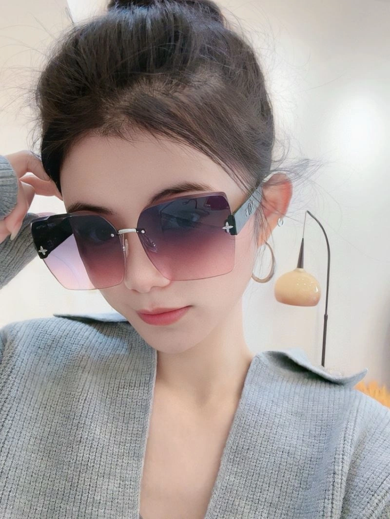 High accuracy Louis Vuitton Sunglasses