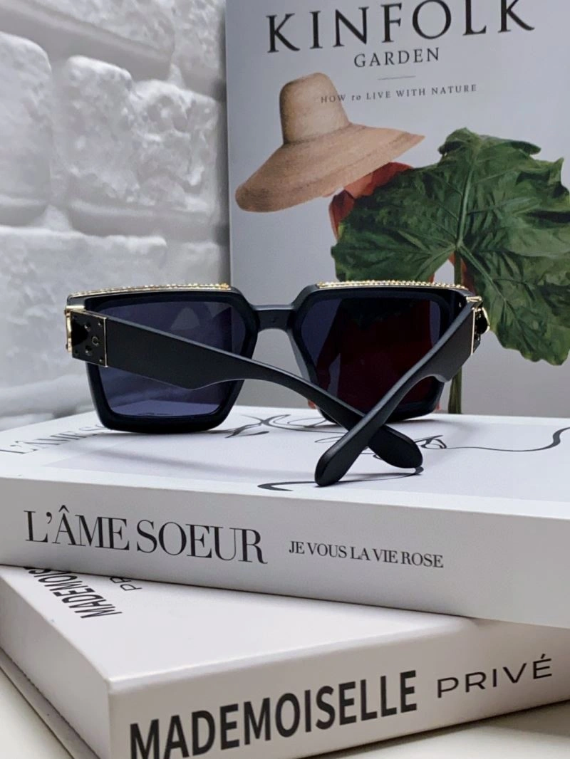 Perfect replica Louis Vuitton Sunglasses