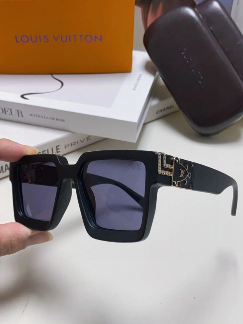 Perfect replica Louis Vuitton Sunglasses