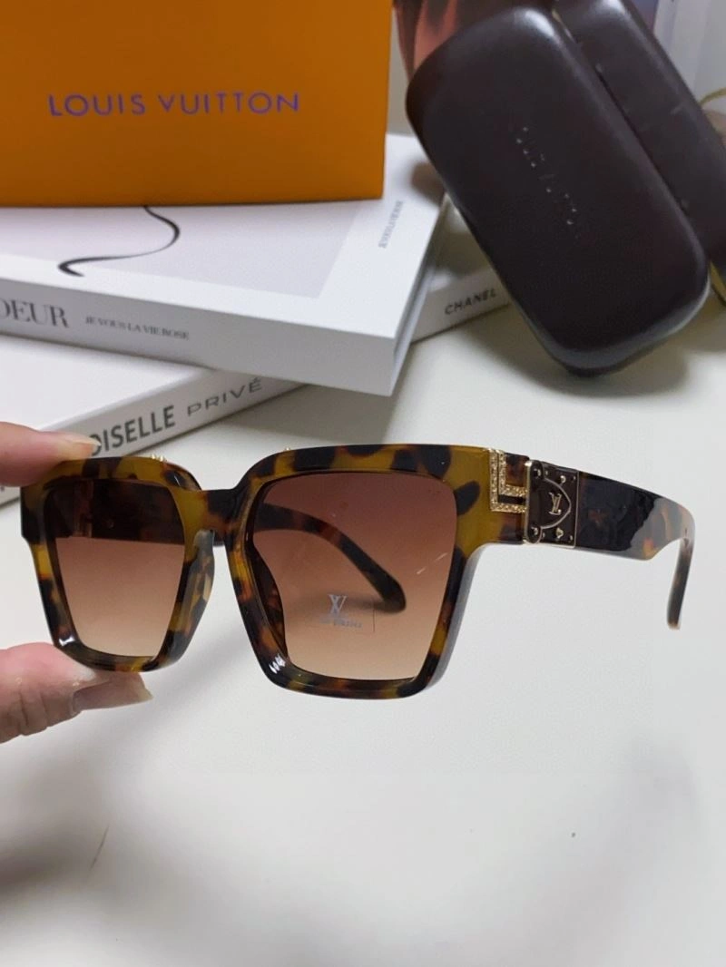 Brand-authenticated Louis Vuitton Sunglasses